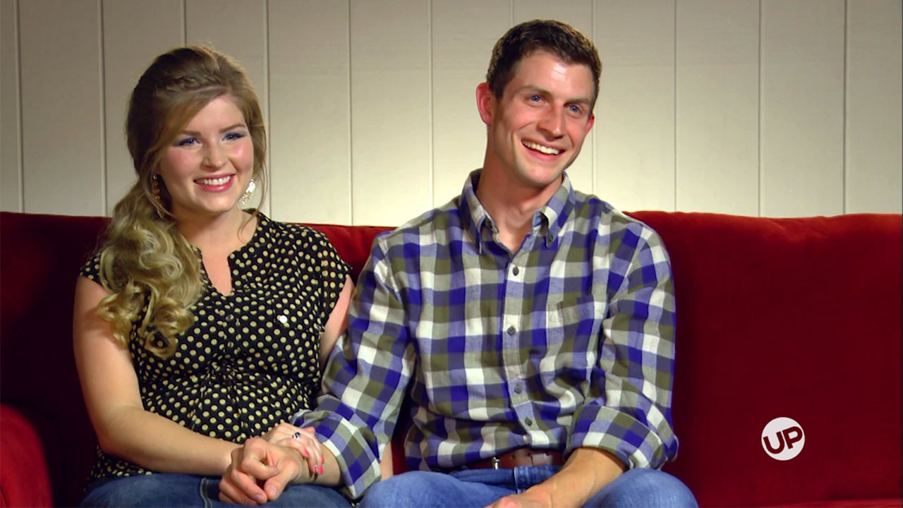 Bates Exclusive Video - Three Cheers For Cheesecake!