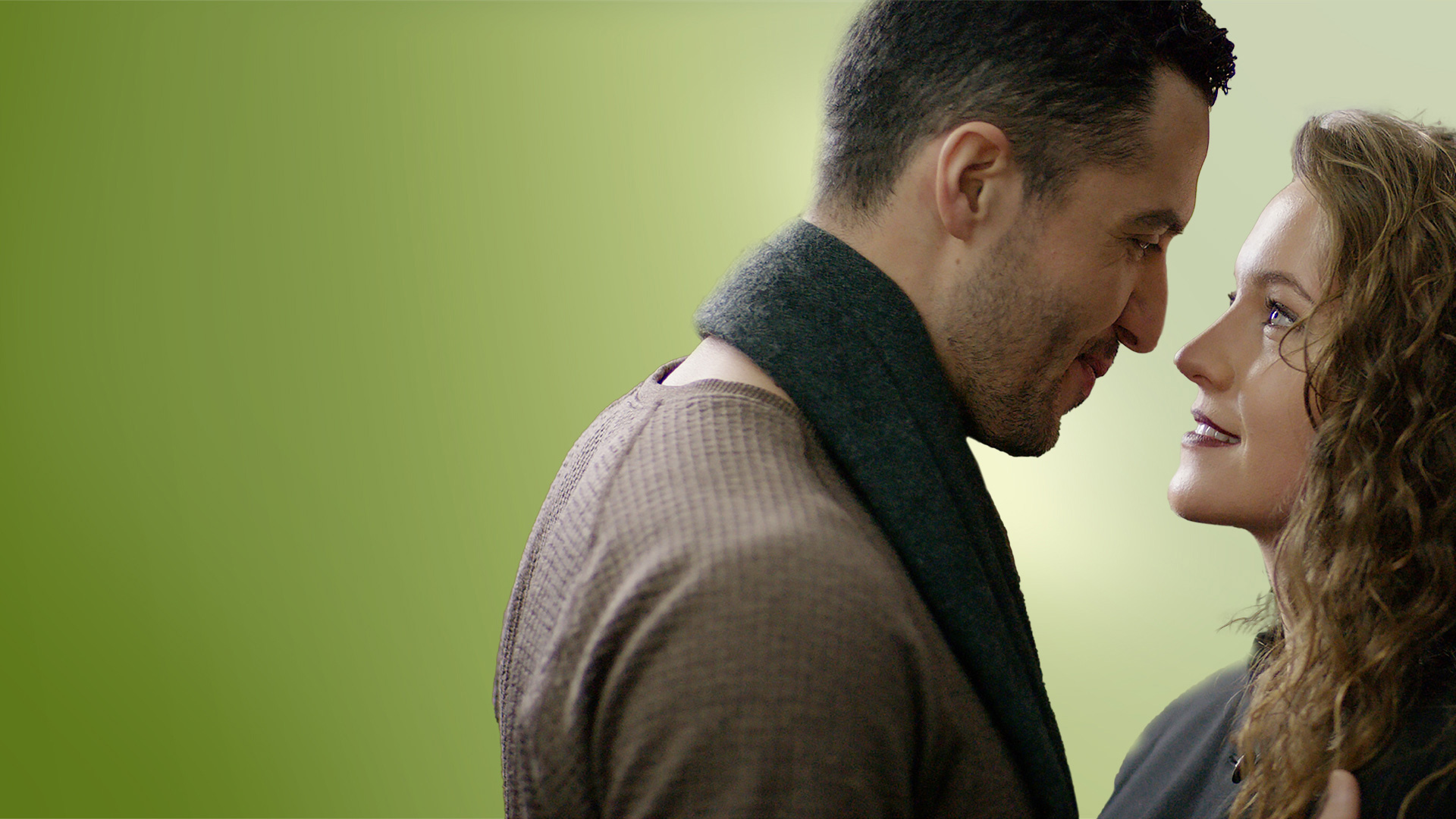 Watch 'Mistletoe & Molly' - UPtv Movie